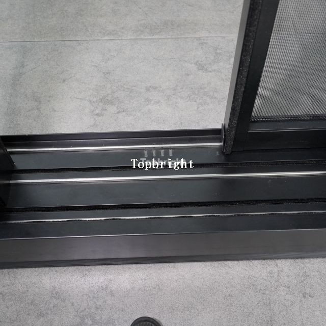 Narrow Frame Sliding Window with Stainless Fly Screen TB108